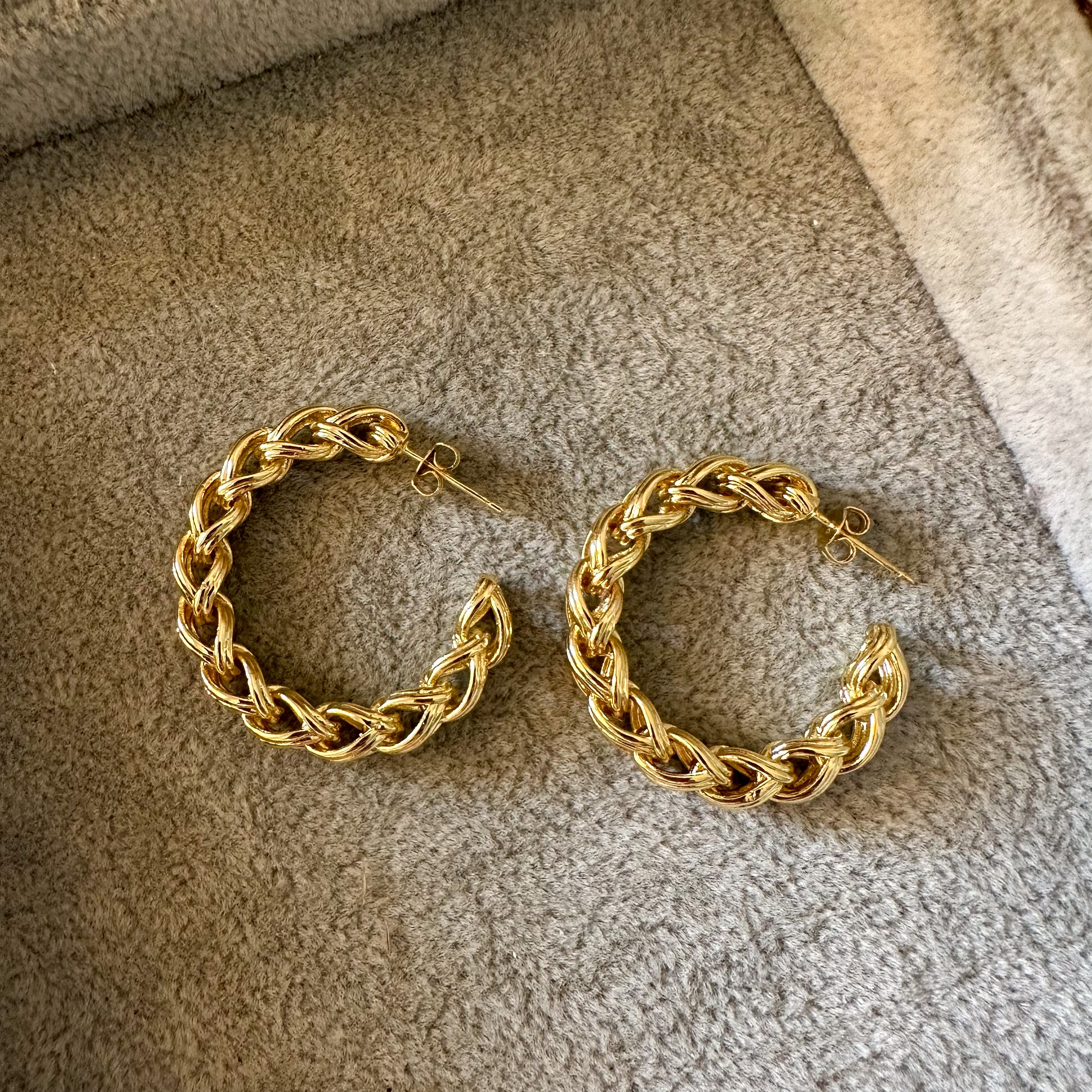 Golden braid hoops – acocciajewelry